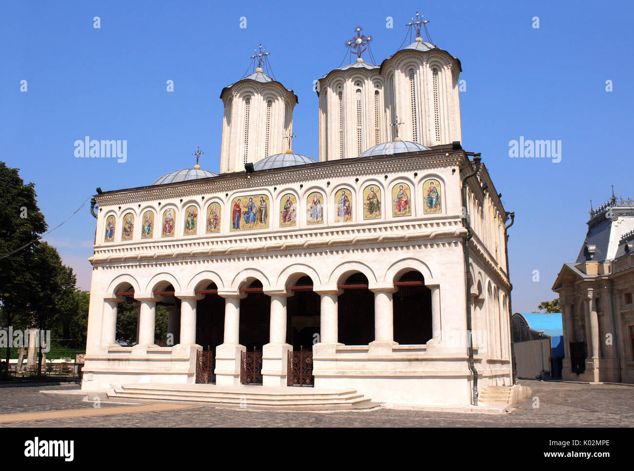 Romanian Orthodox Patriarchal Cathedral of saints Constantine and ...