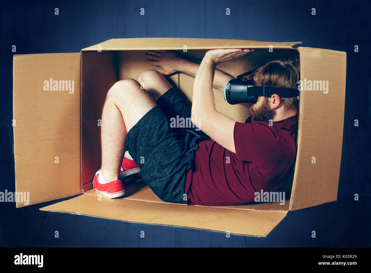 Virtual prison hi-res stock photography and images - Alamy