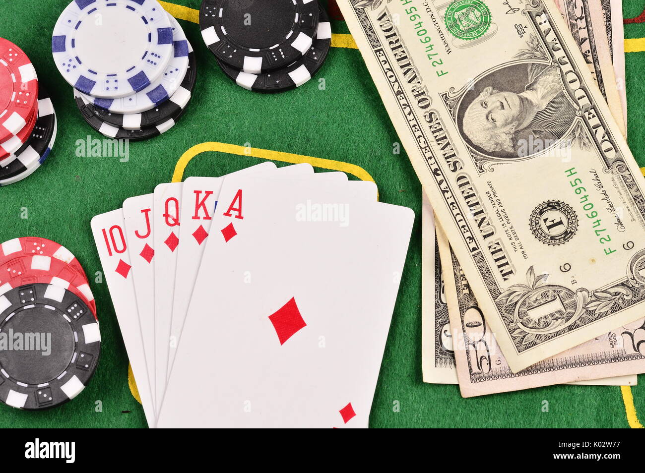 Play cards hi-res stock photography and images - Alamy