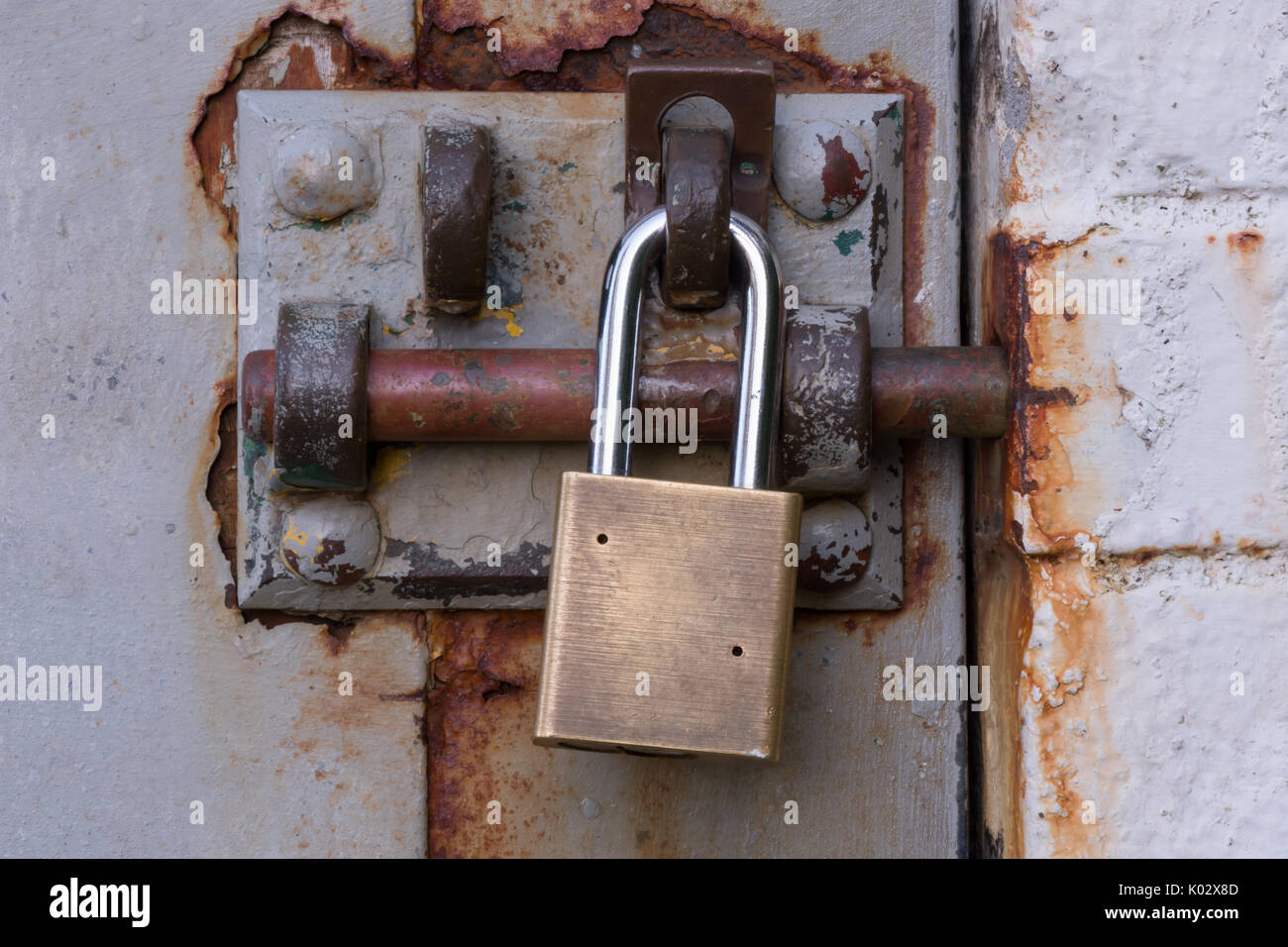 Bolted door hi-res stock photography and images - Alamy