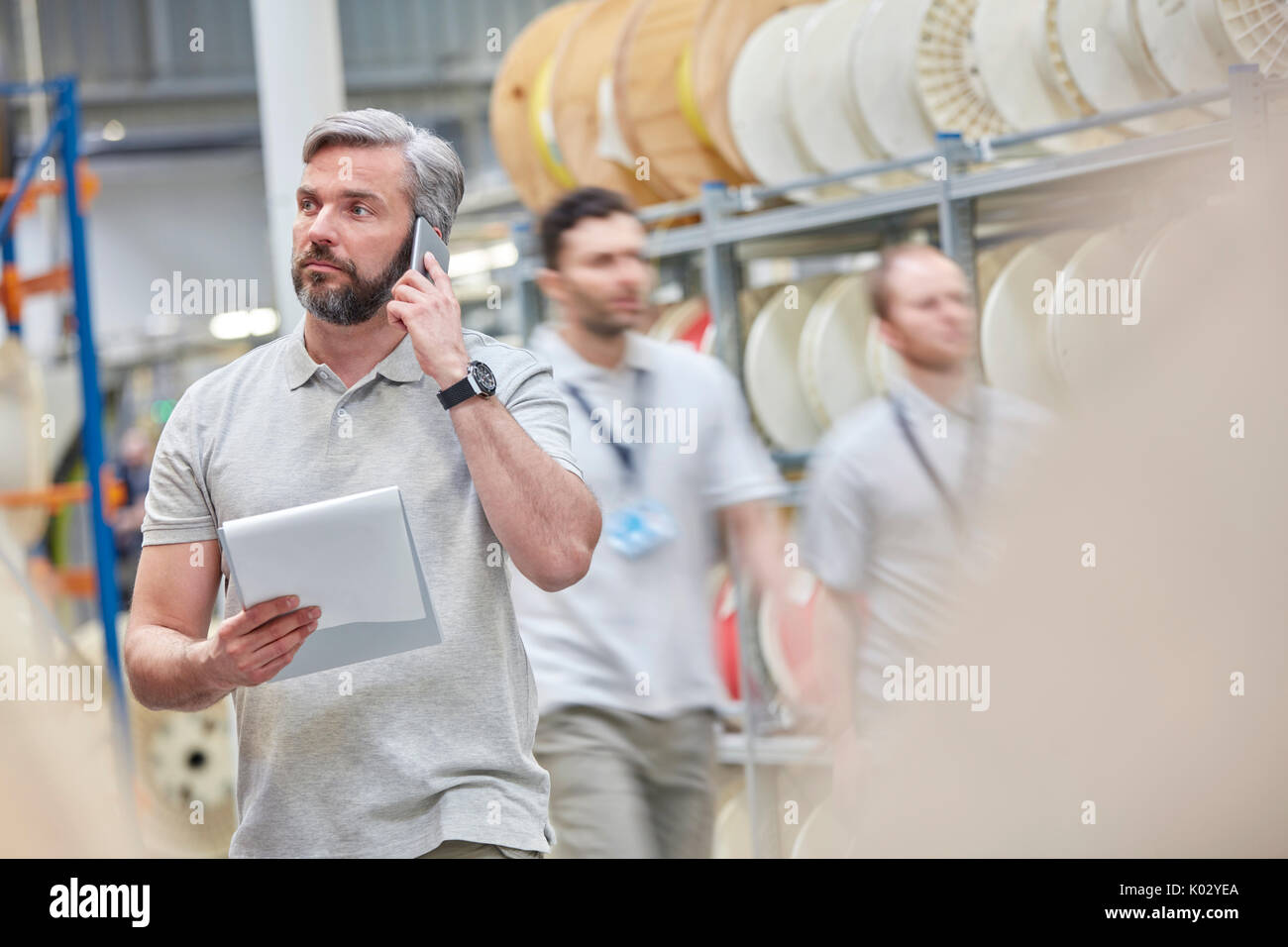 Ell phone hi-res stock photography and images - Alamy