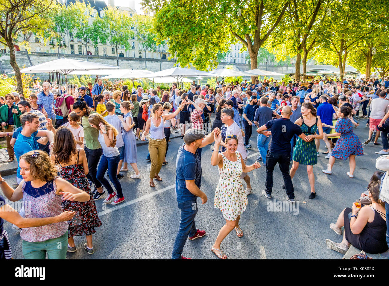Where To Go Dancing In Paris