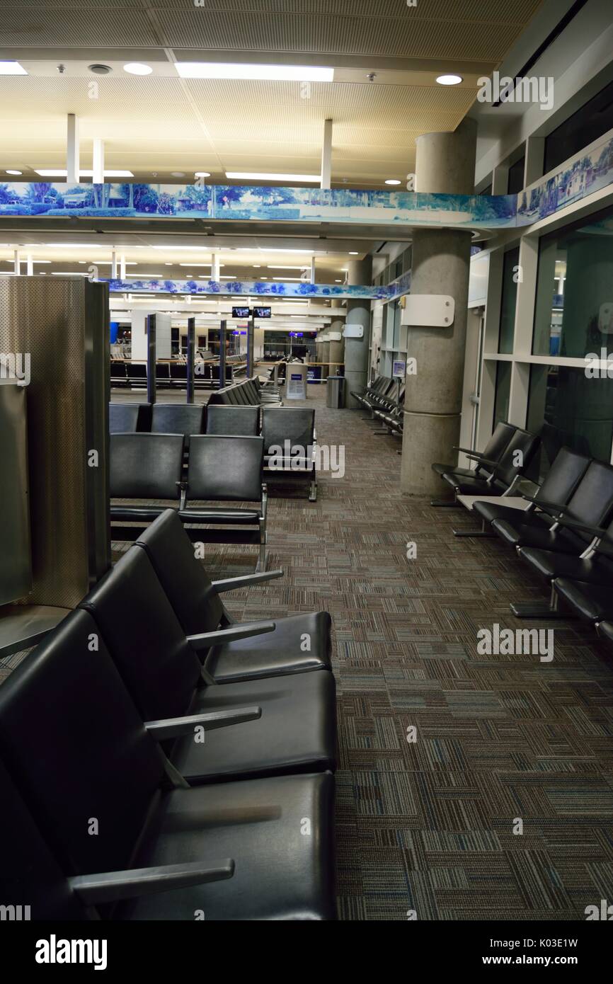 Miami international airport mia inside hi-res stock photography and ...