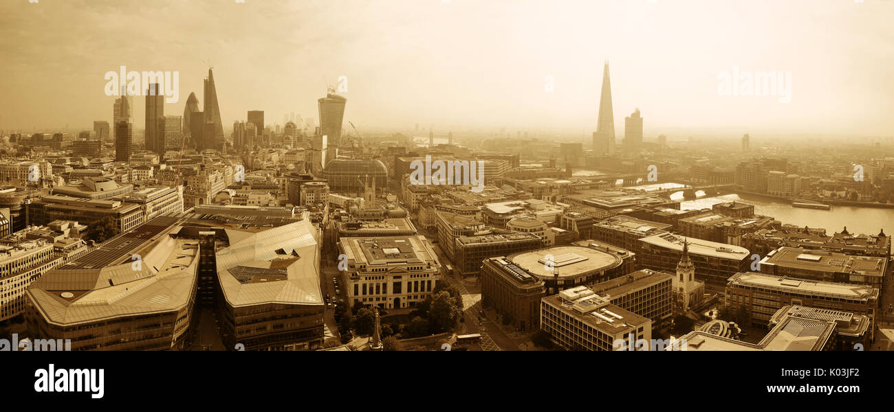 London rooftop view panorama with urban architectures Stock Photo - Alamy