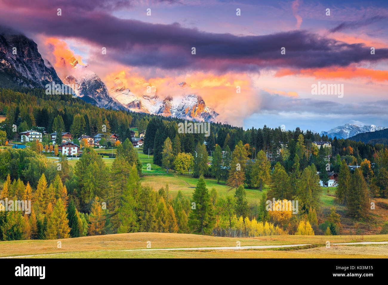 Cortina italy hi-res stock photography and images - Alamy