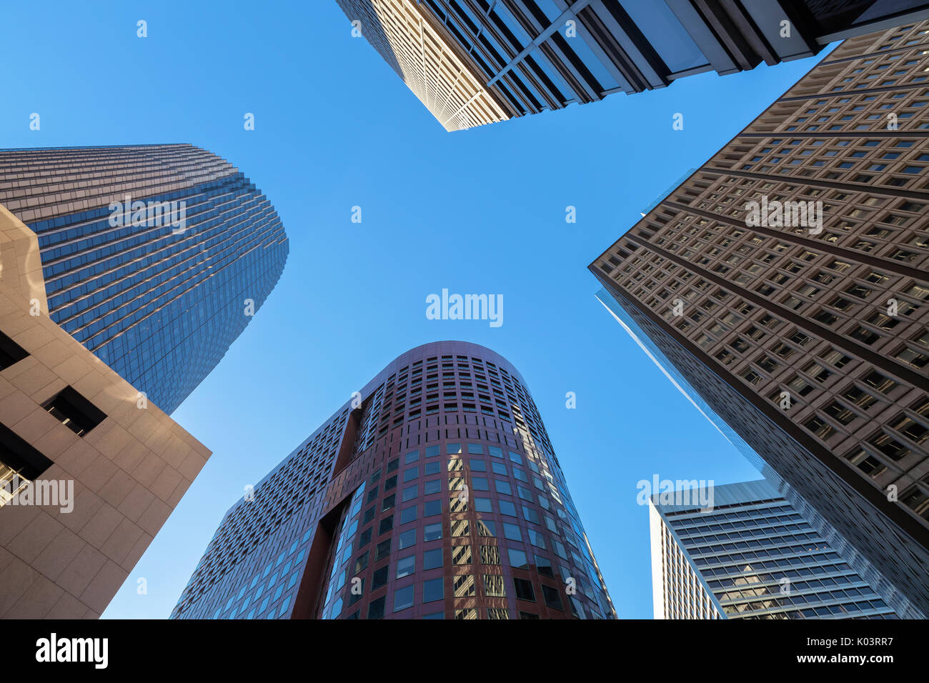 Cityscape street level hi-res stock photography and images - Alamy