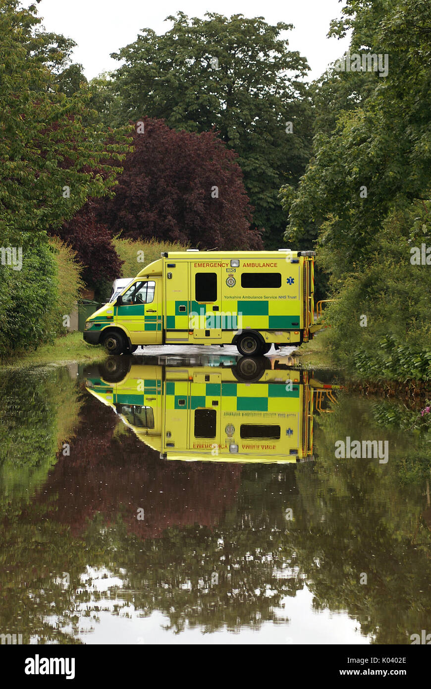 South yorkshire ambulance service hi-res stock photography and images ...