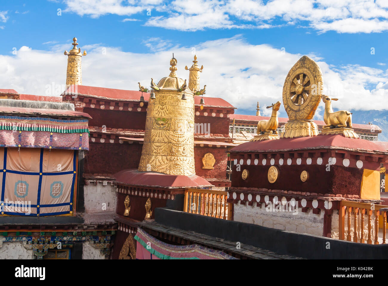Lhasa city center from china Tibet Stock Photo - Alamy