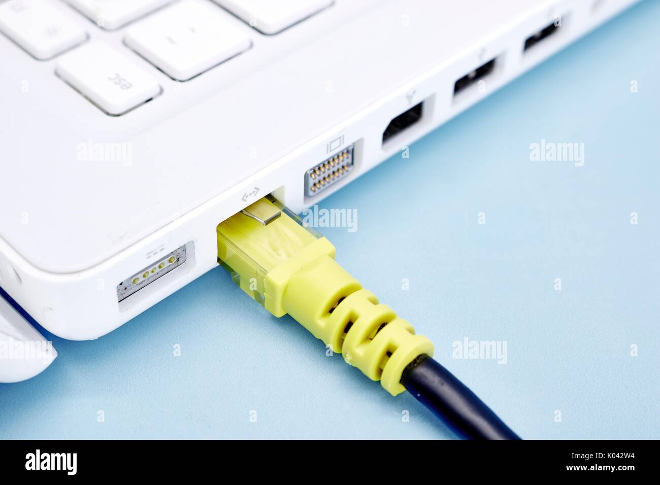 Database ports hi-res stock photography and images - Alamy