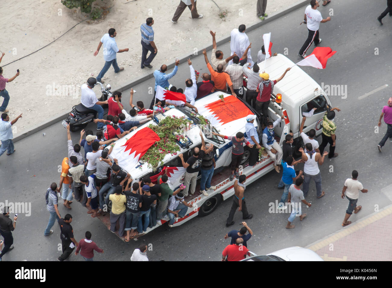 Bahrain manama people in street hi-res stock photography and images - Alamy