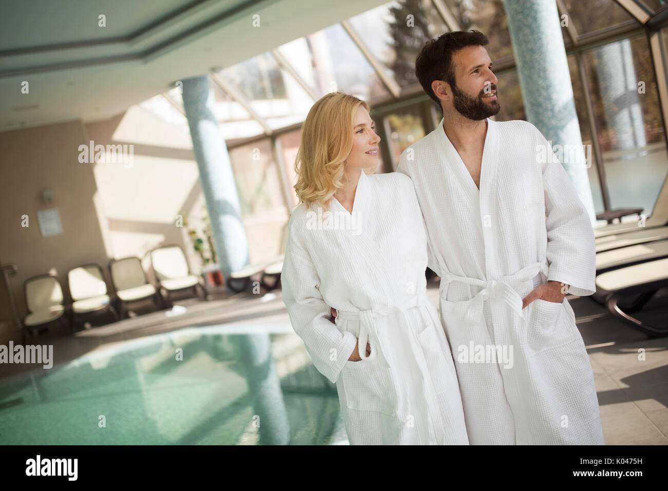 Spa couple beautiful hi-res stock photography and images - Alamy