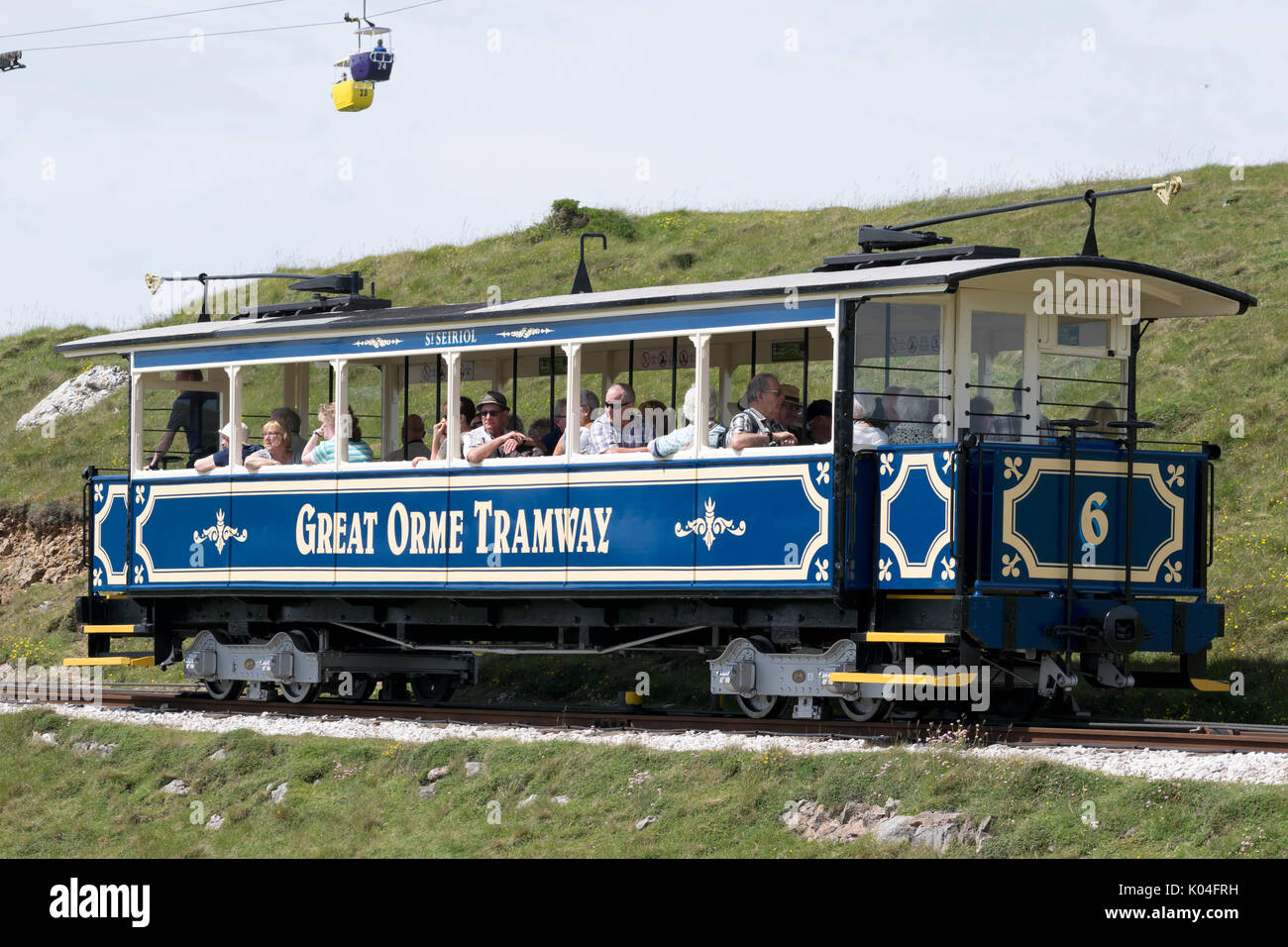 Victorian tram hi-res stock photography and images - Alamy