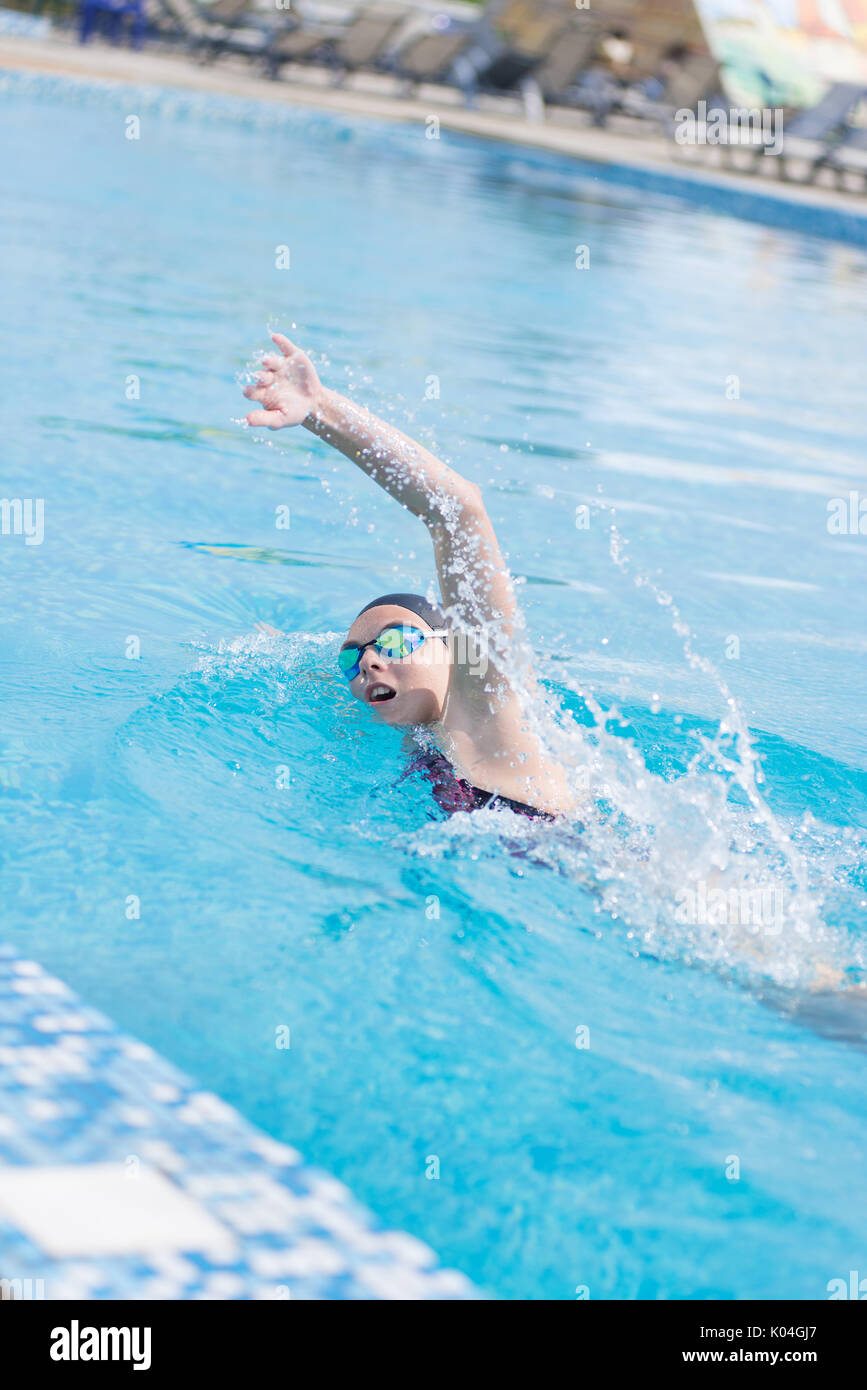 Female Swimmer Front Crawl High Resolution Stock Photography and Images ...