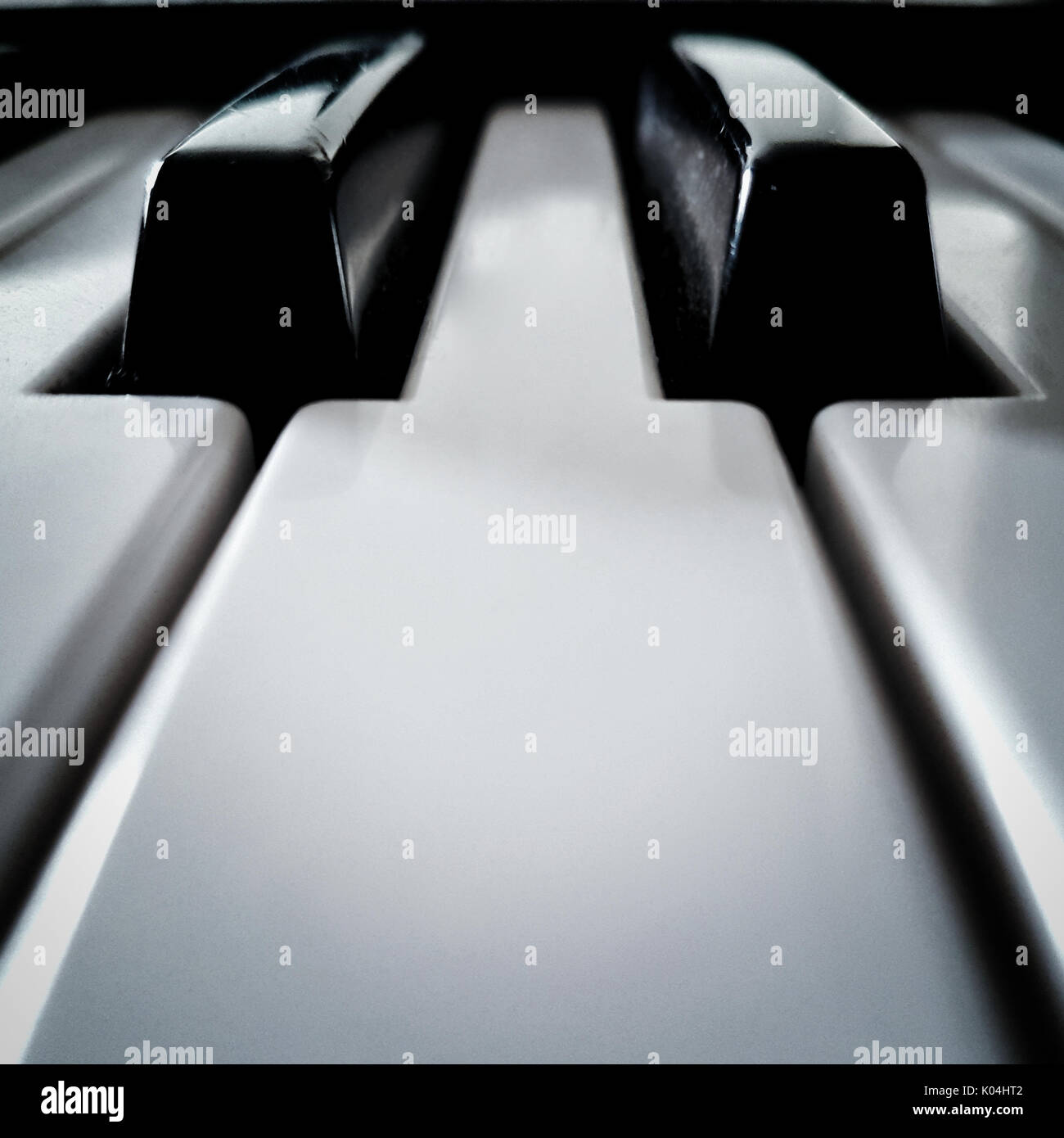 piano keys perspective front view Stock Photo - Alamy