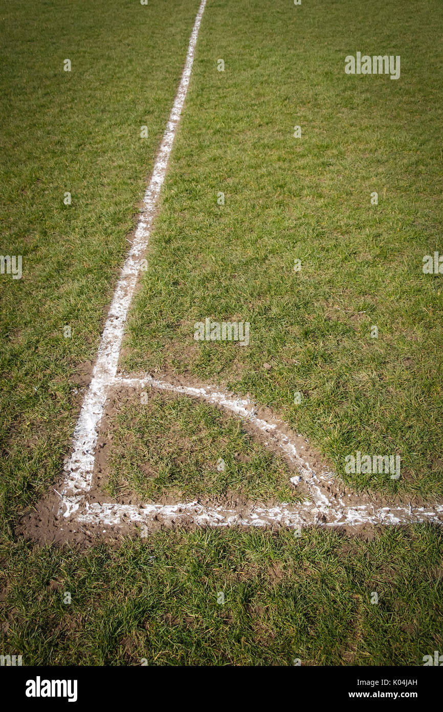 Corner arc football hi-res stock photography and images - Alamy