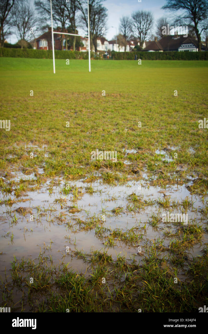 Wet pitch hi-res stock photography and images - Alamy