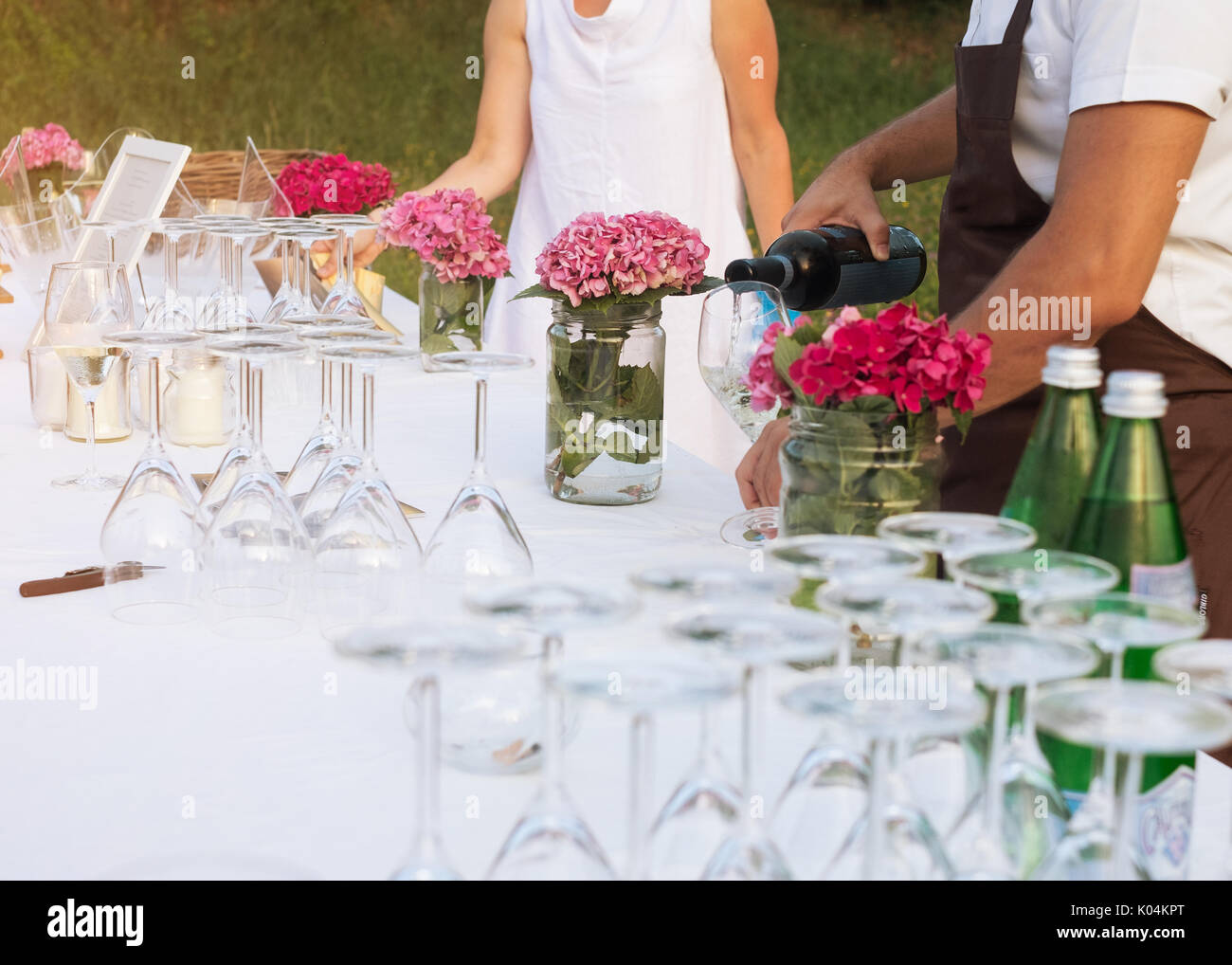 Party buffet food drink hi-res stock photography and images - Alamy