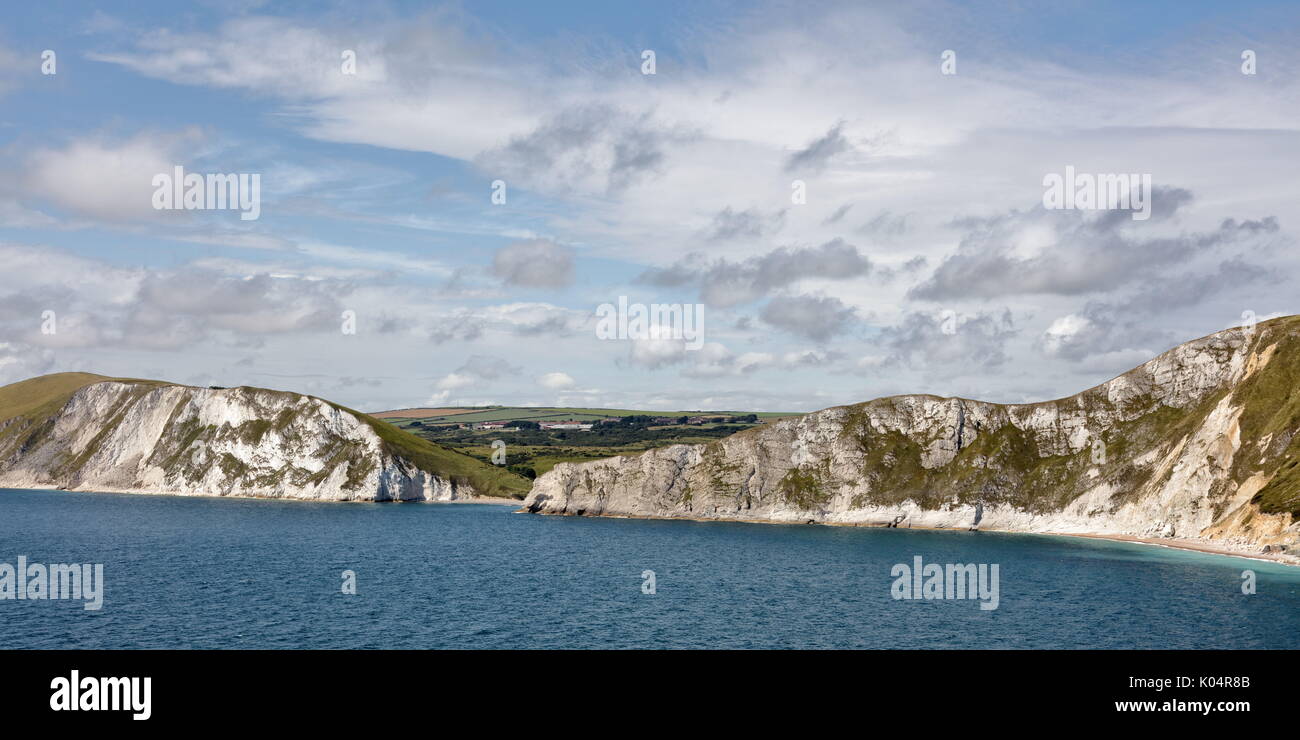 White eroding chalk cliff structure from Mupe Bay to the left, through ...