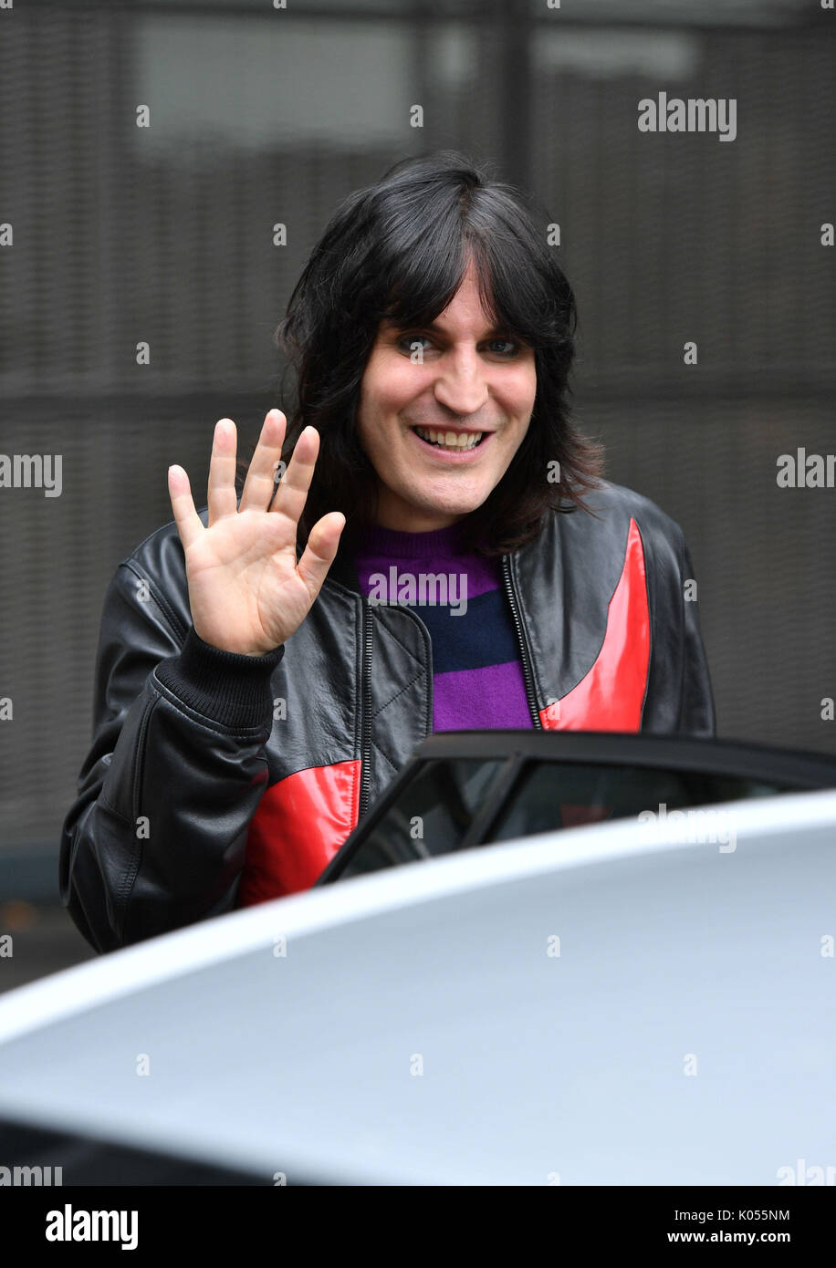 The Great British Bake-Off presenter Noel Fielding leaving Channel 4 ...