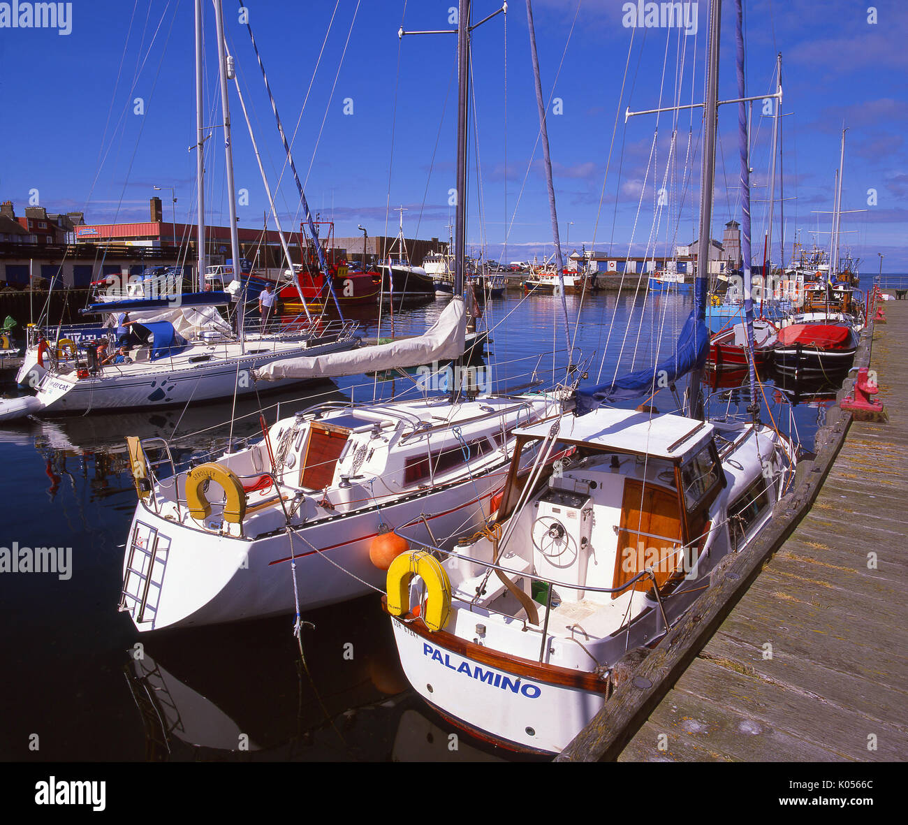 Girvan harbour hi-res stock photography and images - Alamy