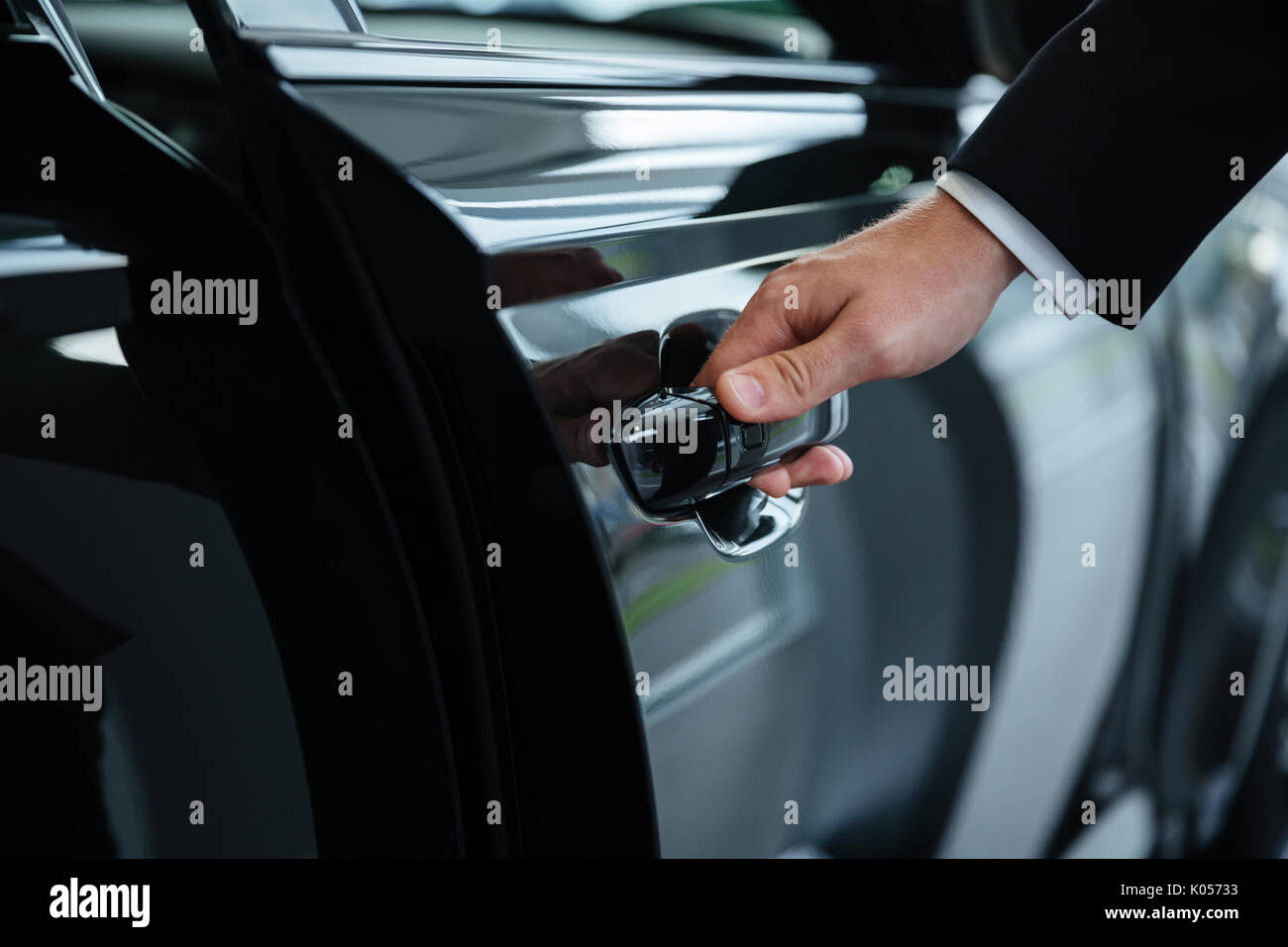 Closing car door hi-res stock photography and images - Alamy