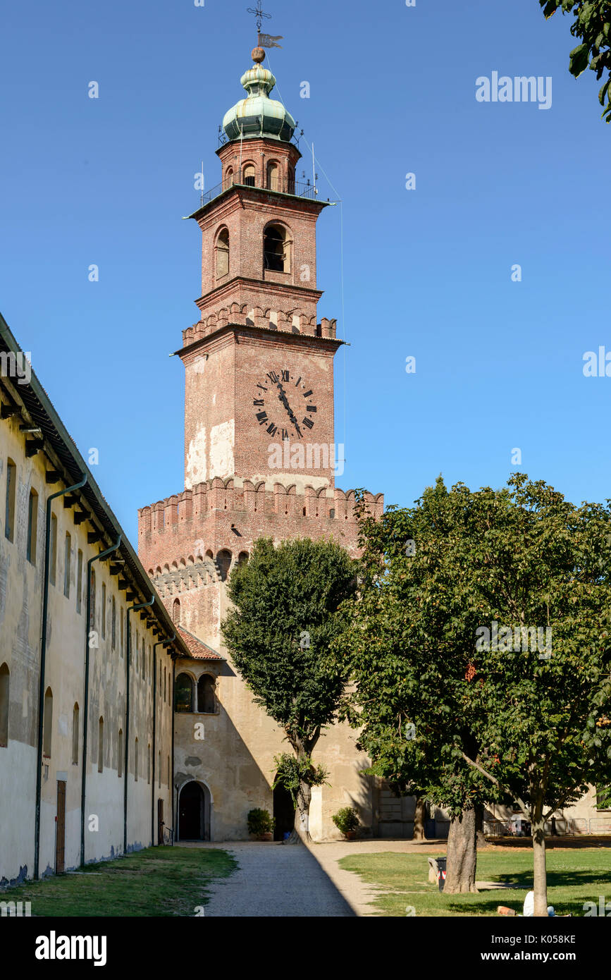 Vigevano castle hi-res stock photography and images - Alamy