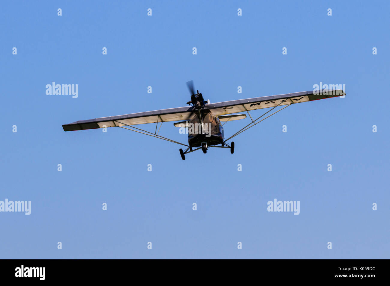Cyclone AX2000 G-MZIV Stock Photo - Alamy