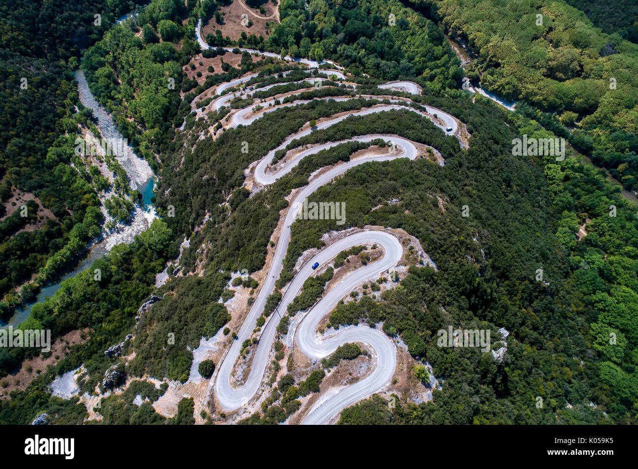 Zigzag Road In The World Zigzag Road Hi Res Stock Photography And