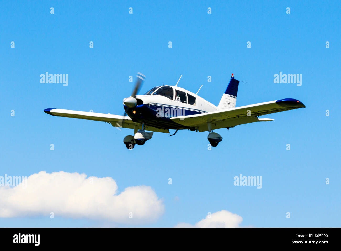 Piper PA-28-161 Cherokee Arrow II G-GBAB Stock Photo - Alamy