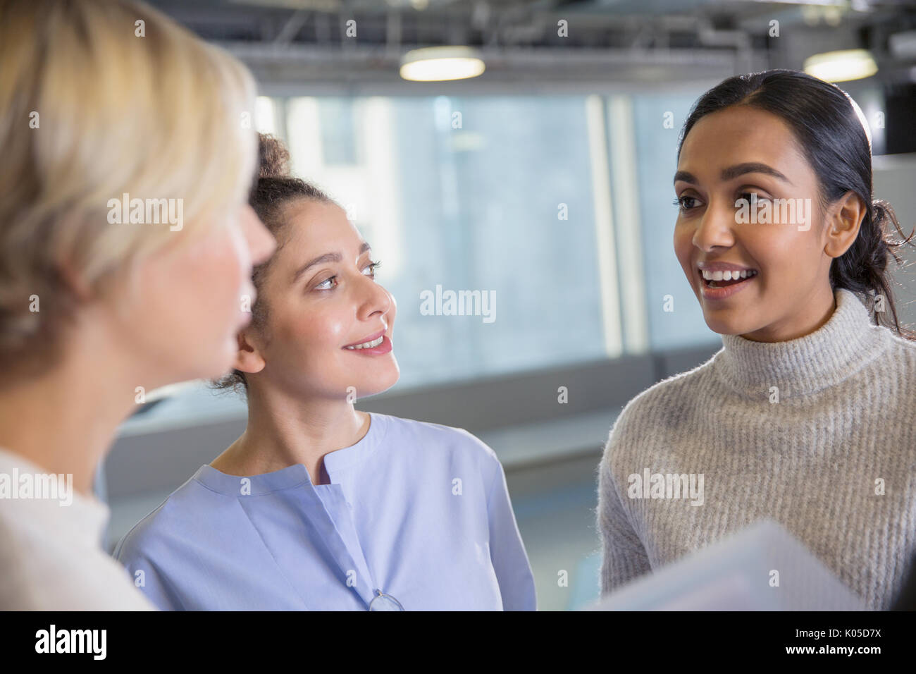 Talking office hi-res stock photography and images - Alamy