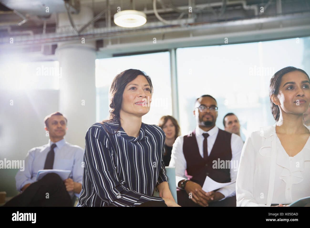 Group attentive hi-res stock photography and images - Alamy