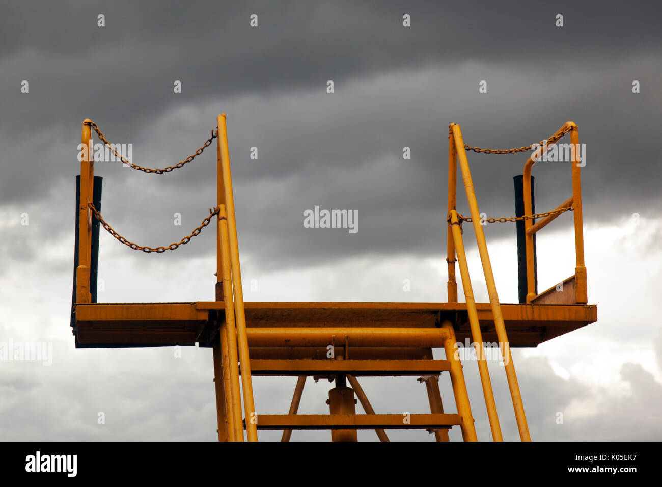 Passenger loading stairs hi-res stock photography and images - Alamy