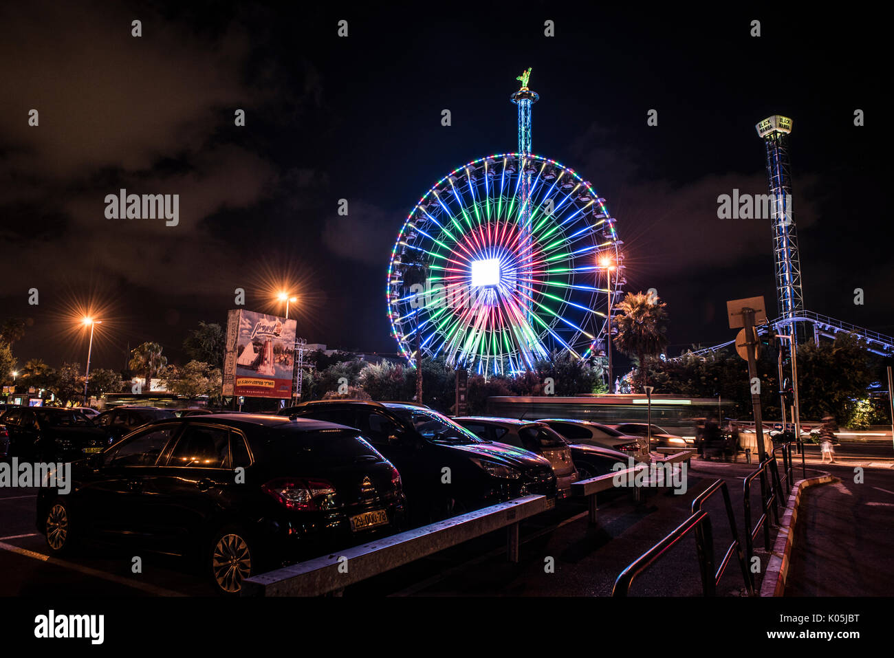 amusment park at night Stock Photo - Alamy