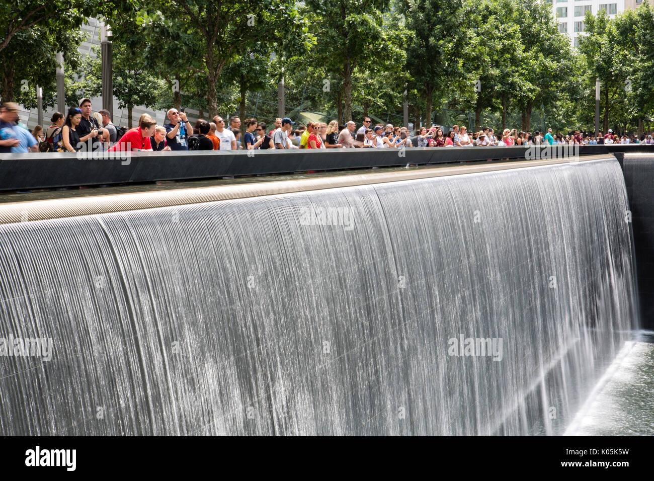 The water feature memorial to those that were killed in the 9 / 11 ...