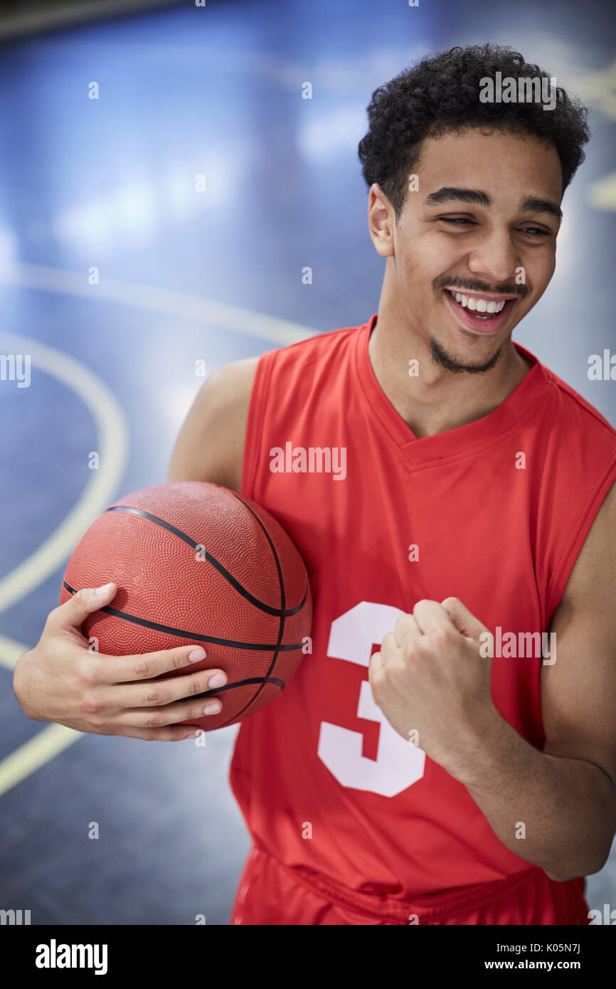 Black portrait smiling athlete man hi-res stock photography and images ...