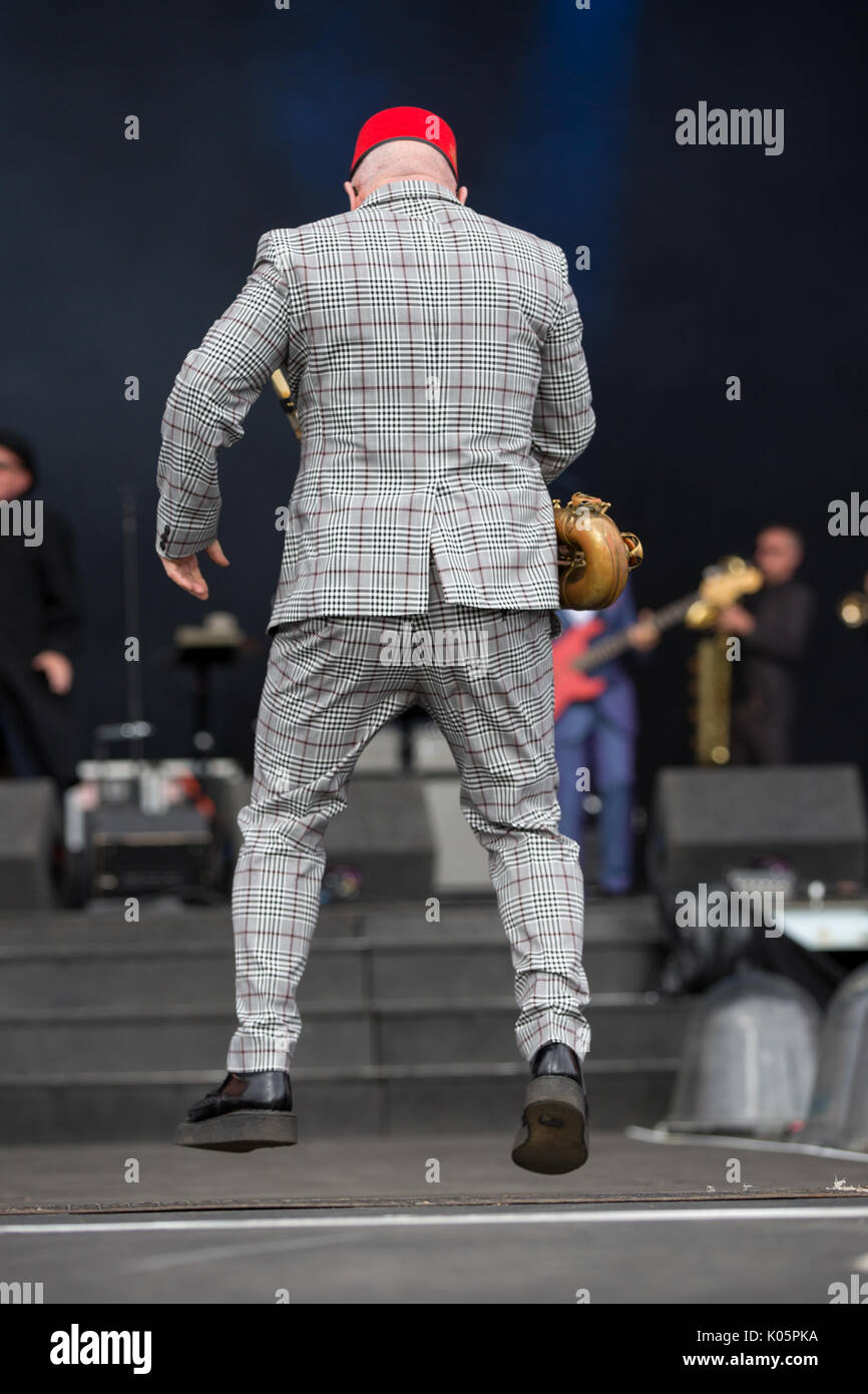 Jay and thompson hi-res stock photography and images - Alamy