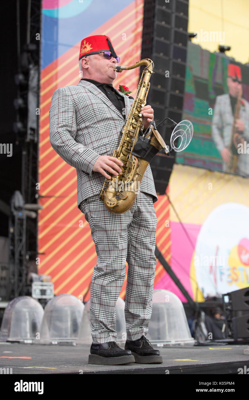 Jay and thompson hi-res stock photography and images - Alamy