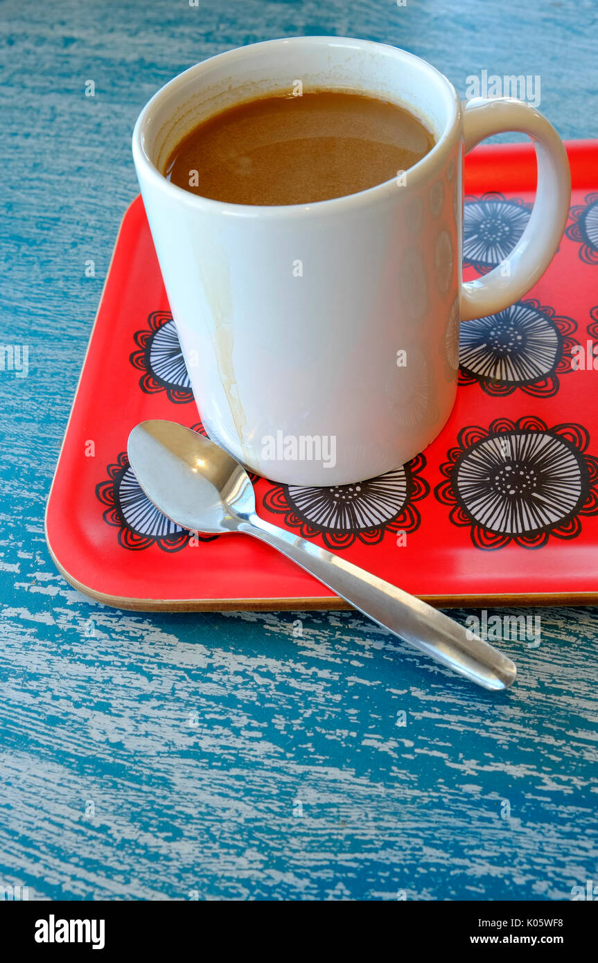 Red tray hi-res stock photography and images - Alamy