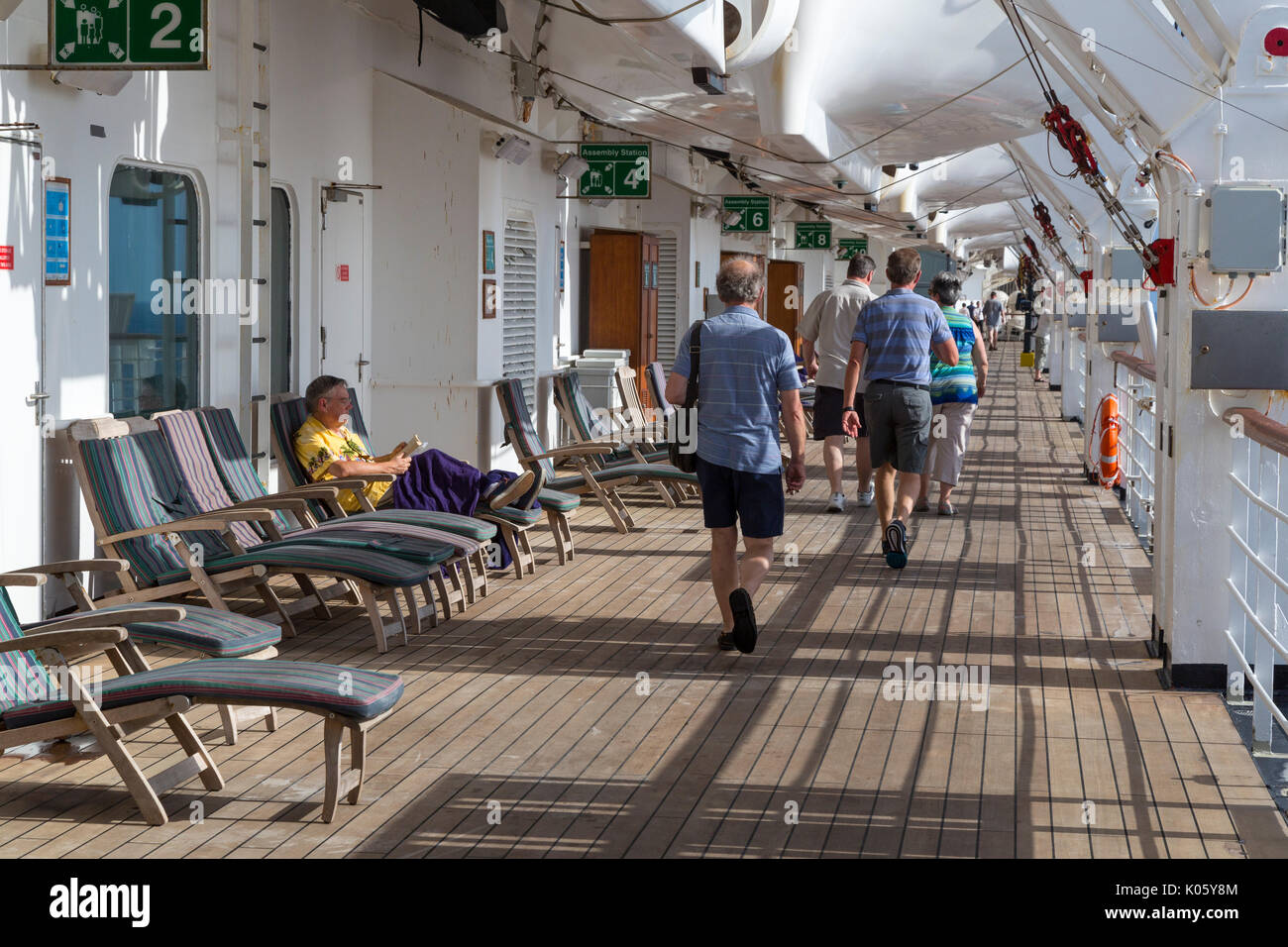 Promenade deck hi-res stock photography and images - Alamy