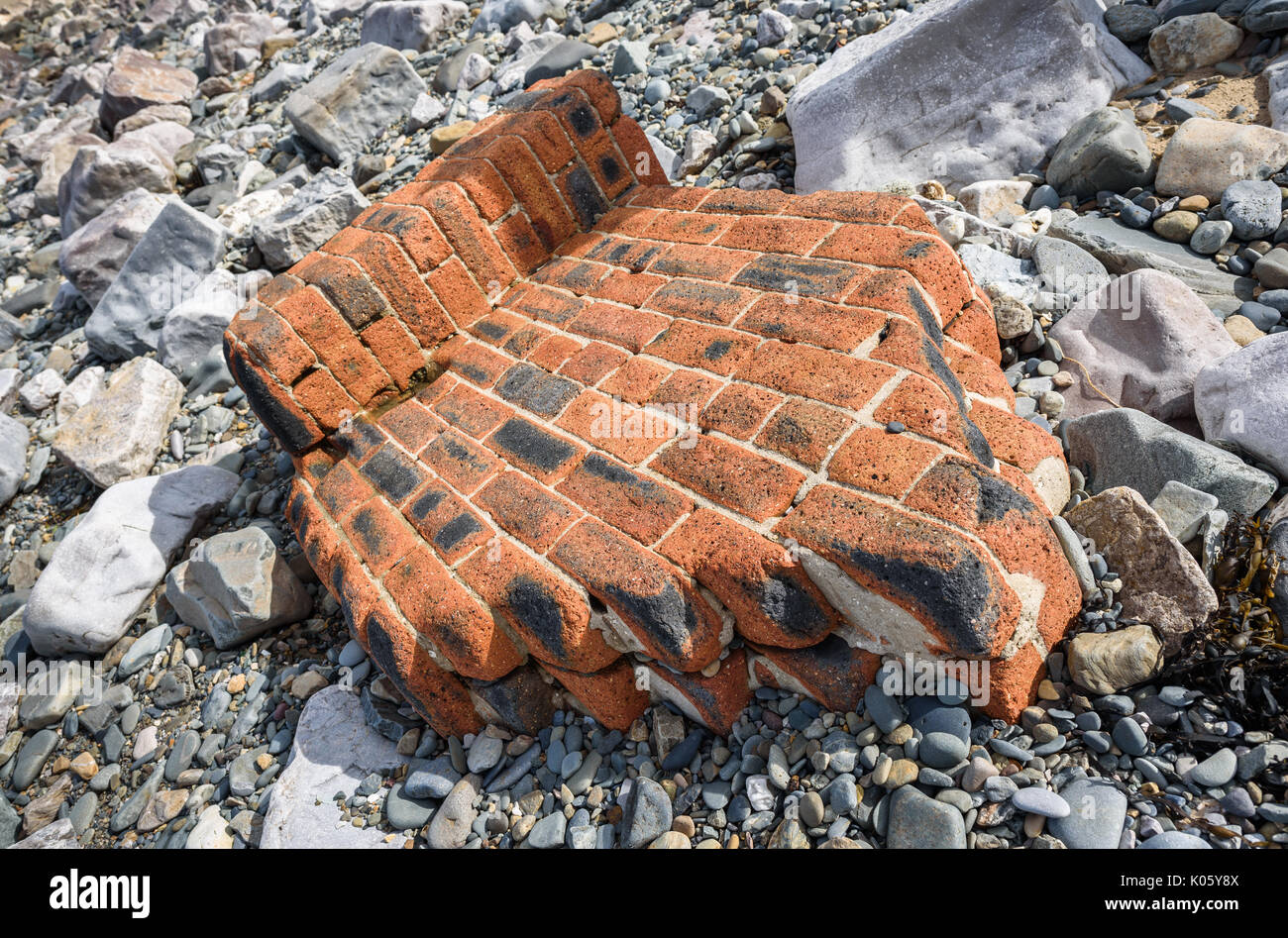Brick rubble on beach hi-res stock photography and images - Alamy
