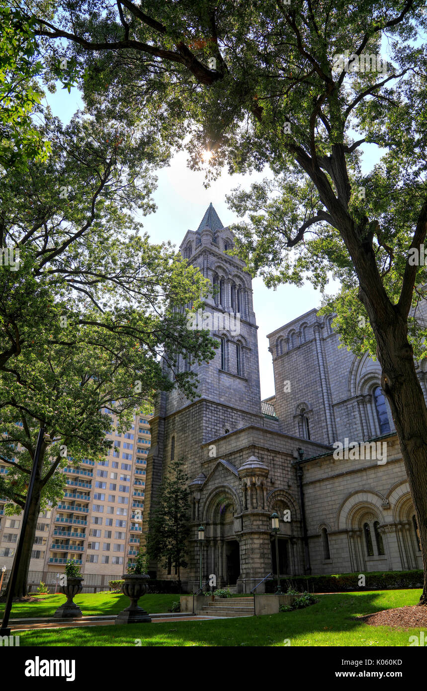 Basilica of saint louis hi-res stock photography and images - Alamy