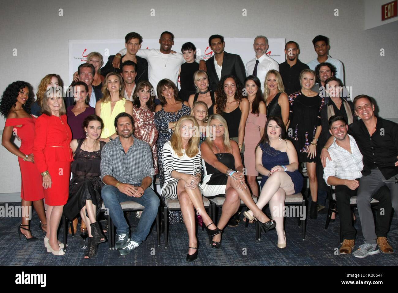 Young and restless cast hi-res stock photography and images - Alamy