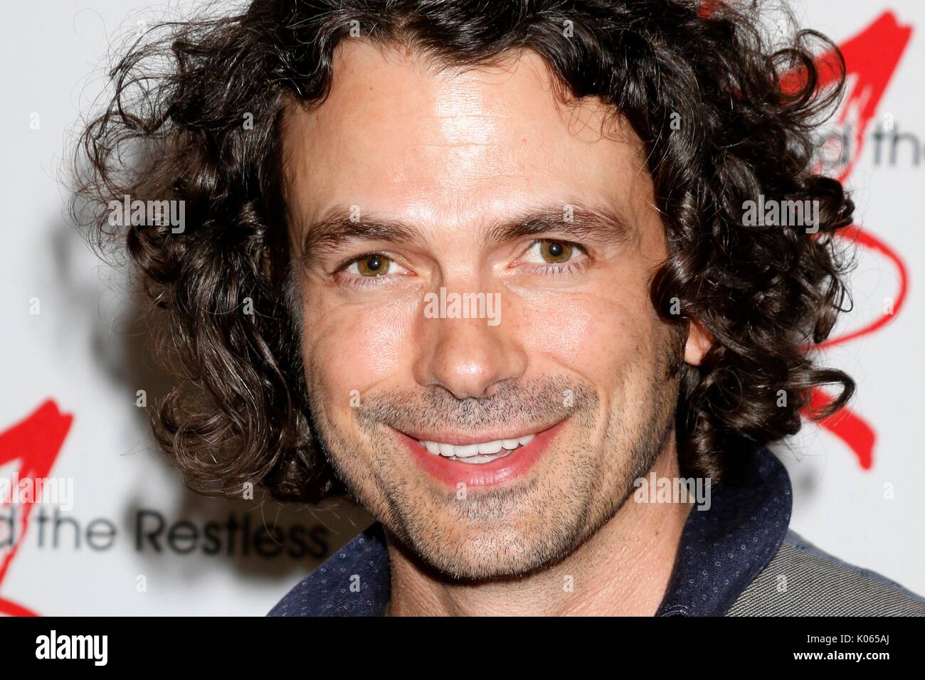 Dinner for 2 hi-res stock photography and images - Alamy