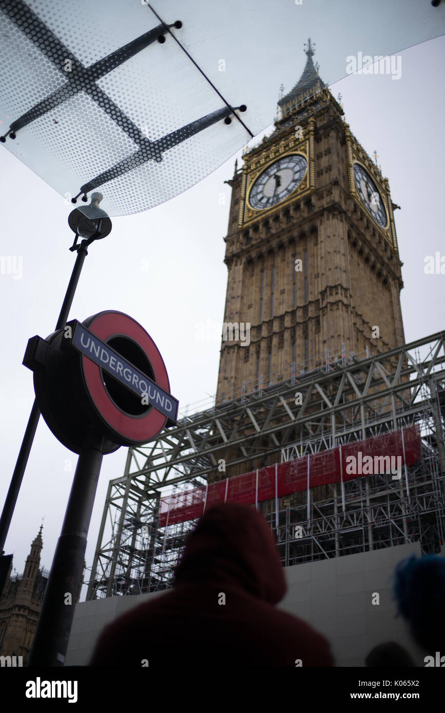 Big ben 12 o clock hi-res stock photography and images - Alamy