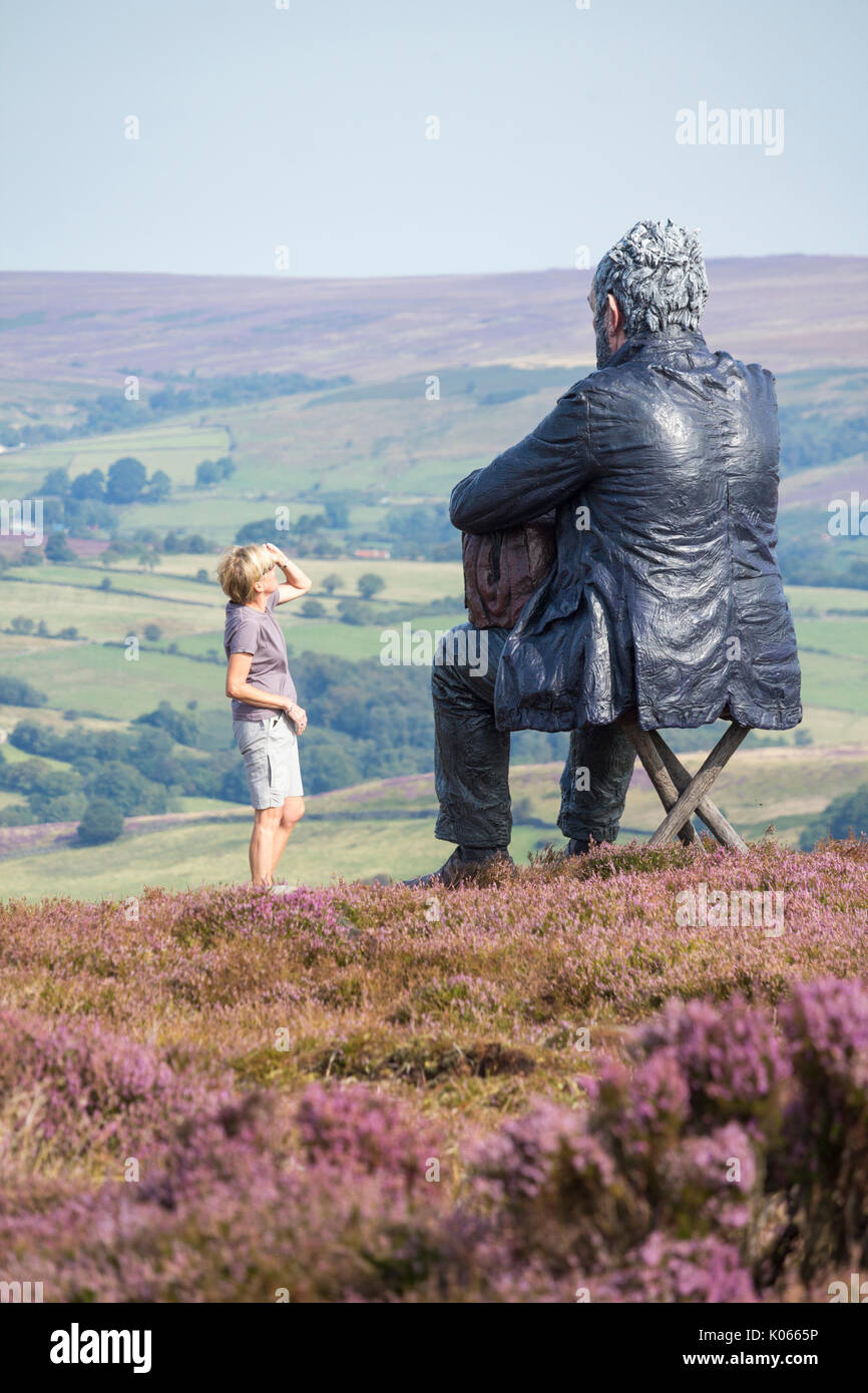 Statue north yorkshire moors hi-res stock photography and images - Alamy
