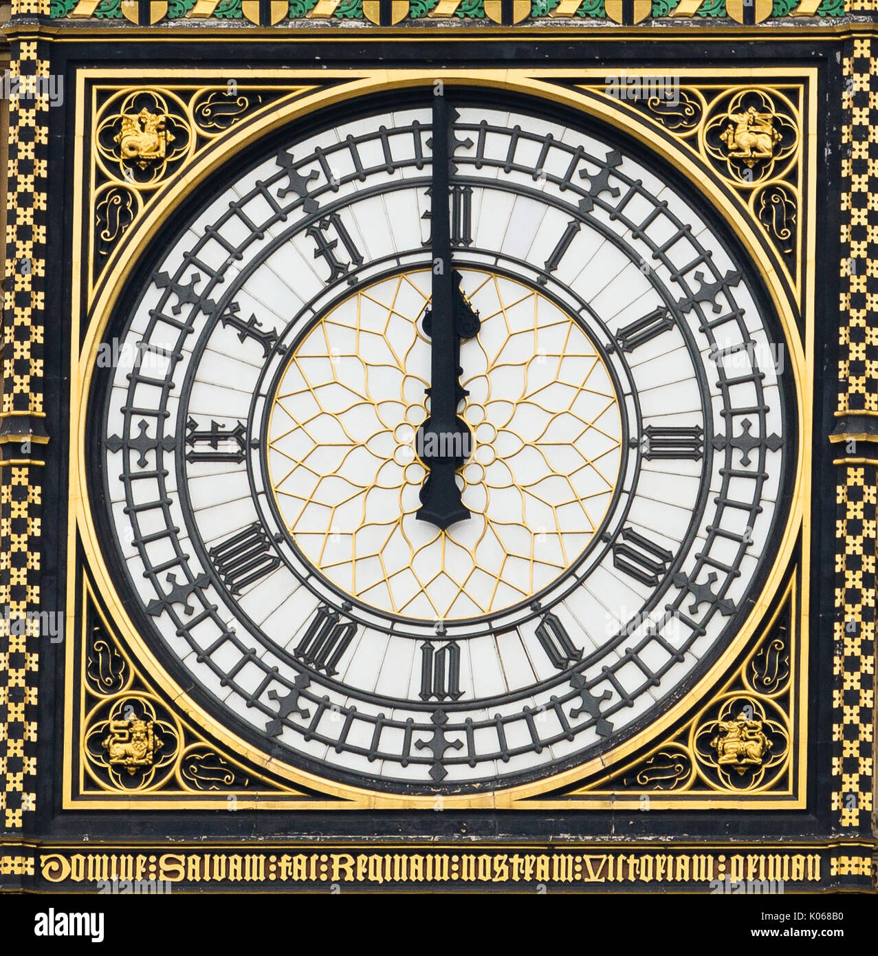 London, UK. 21st August 2017. The clock face at midday at the Palace of ...