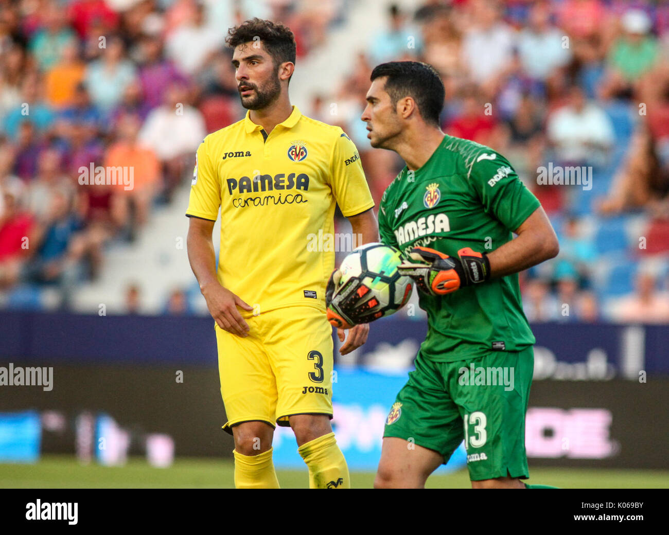 Andres Fernandez during spanish La Liga Santander match between Levante ...