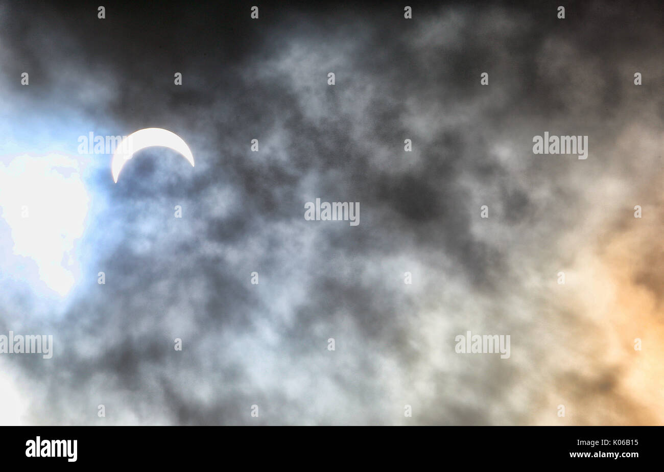 Philadelphia, PA, USA. 21st Aug, 2017. Pictured is the solar eclipse at ...