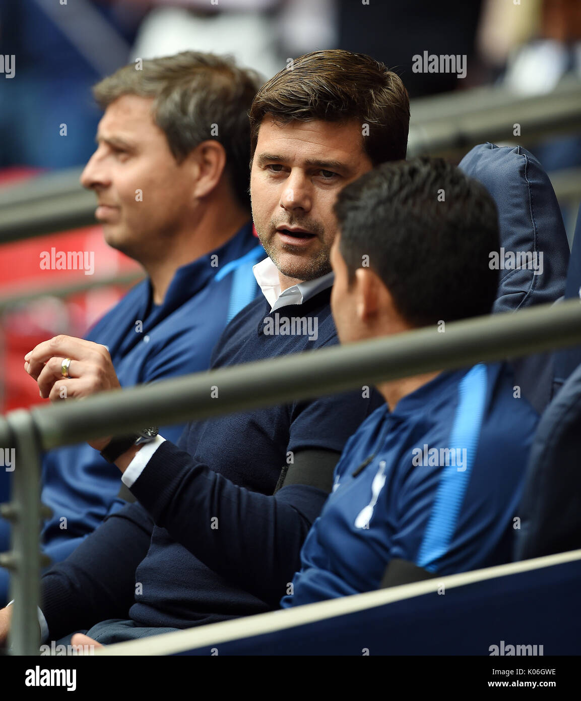 TOTTENHAM HOTSPUR MANAGER MAUR TOTTENHAM HOTSPUR V CHELSEA WEMBLEY ...