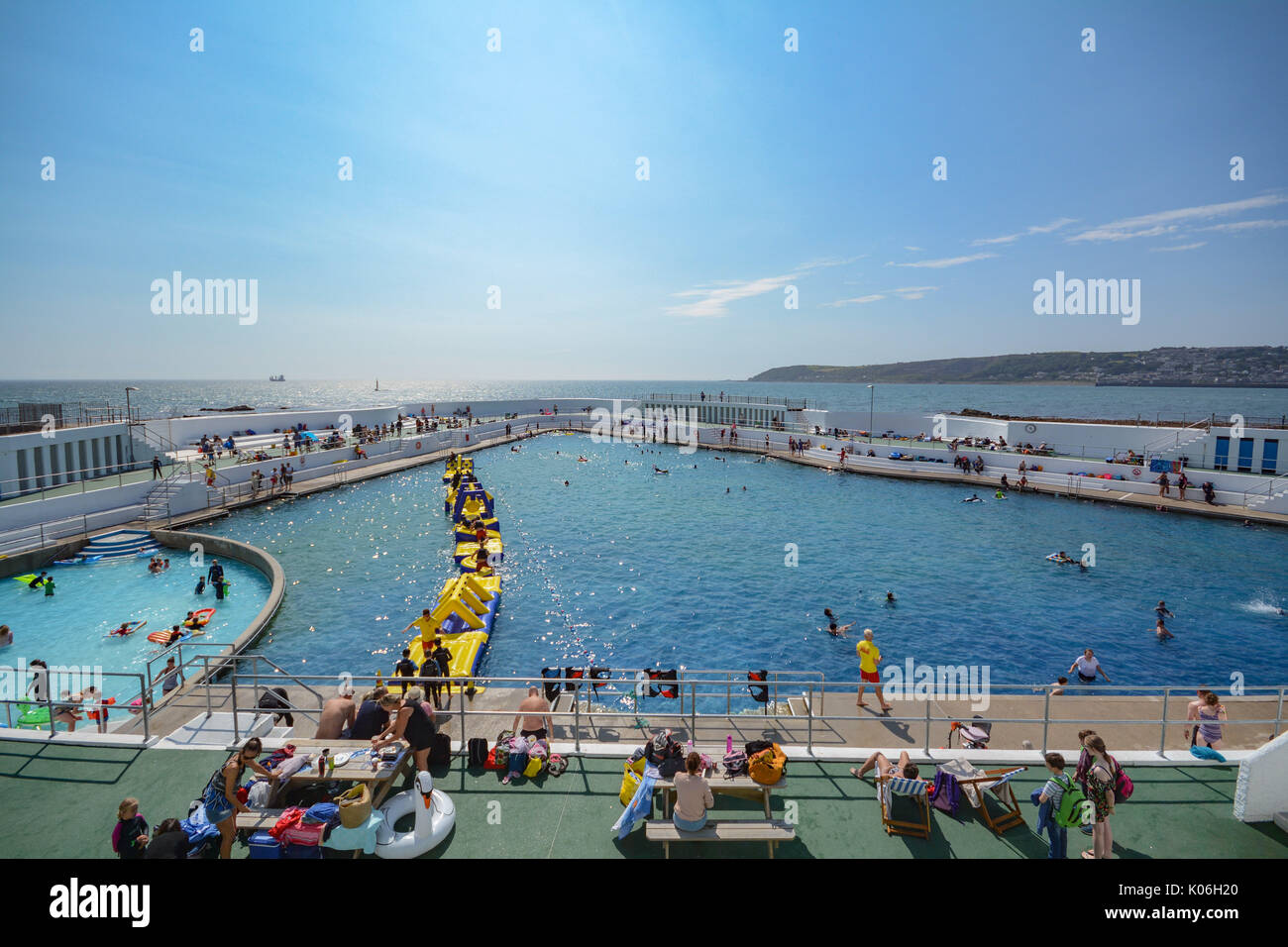 Jubilee pool penzance hi-res stock photography and images - Alamy